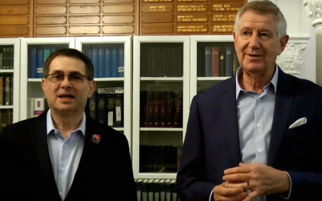 Couple holds Australia’s first same-sex Jewish wedding | The Times of ...