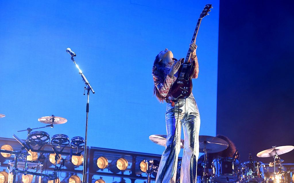 Why the band Haim means so much to young Jewish women | The Times of Israel