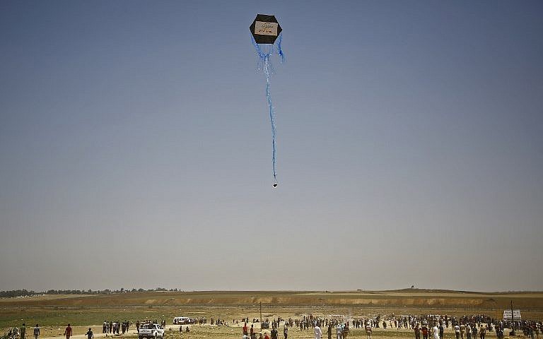 Israeli aircraft fires 'warning shot' at Gazans making incendiary ...