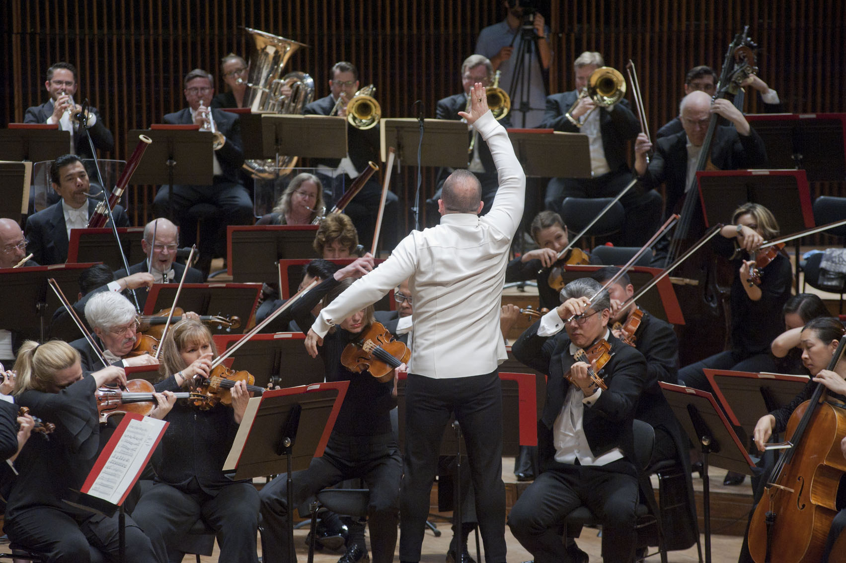 In Tel Aviv, Philadelphia Orchestra triumphs over 'Age of Anxiety ...