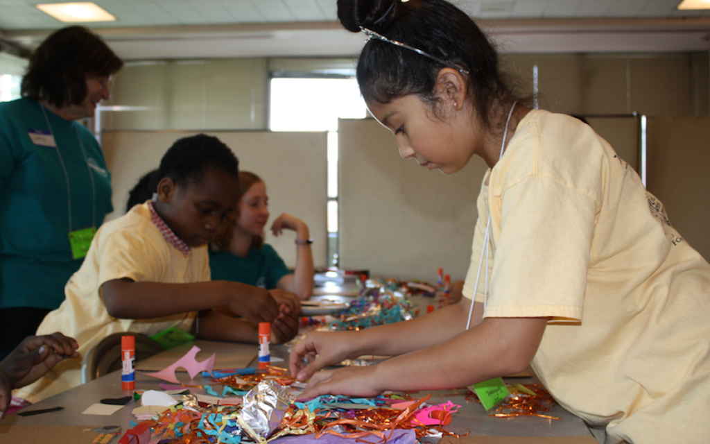 Jewish-run summer camps a welcome respite for refugee children | The ...