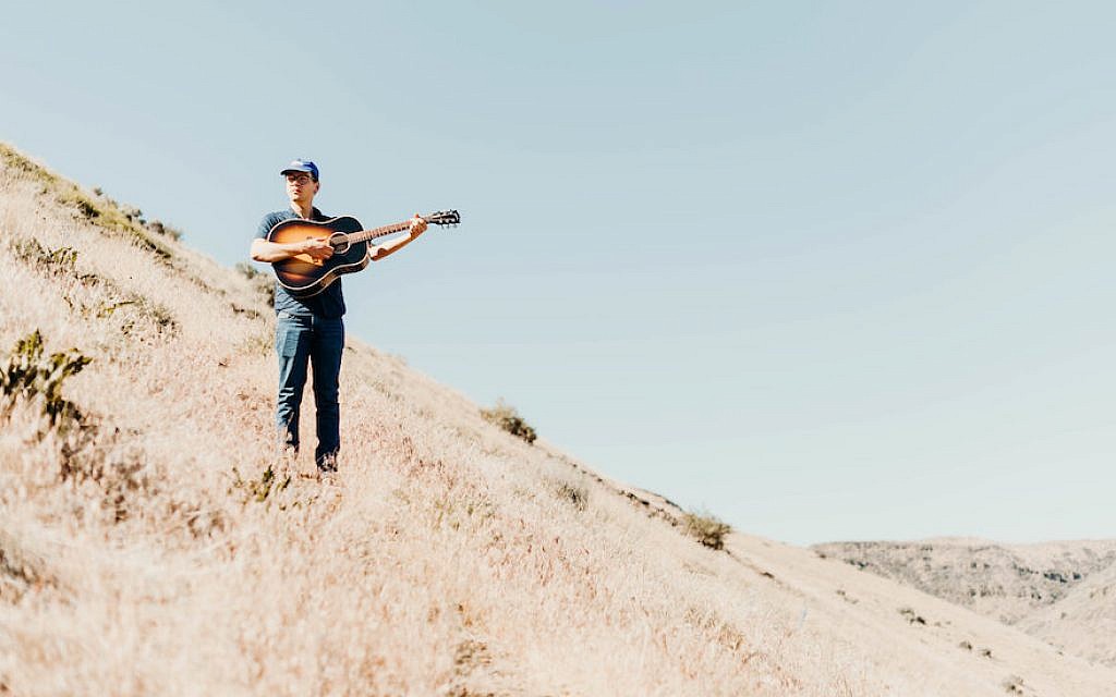 Seattle singer writes entire folk rock album on Israeli-Palestinian ...