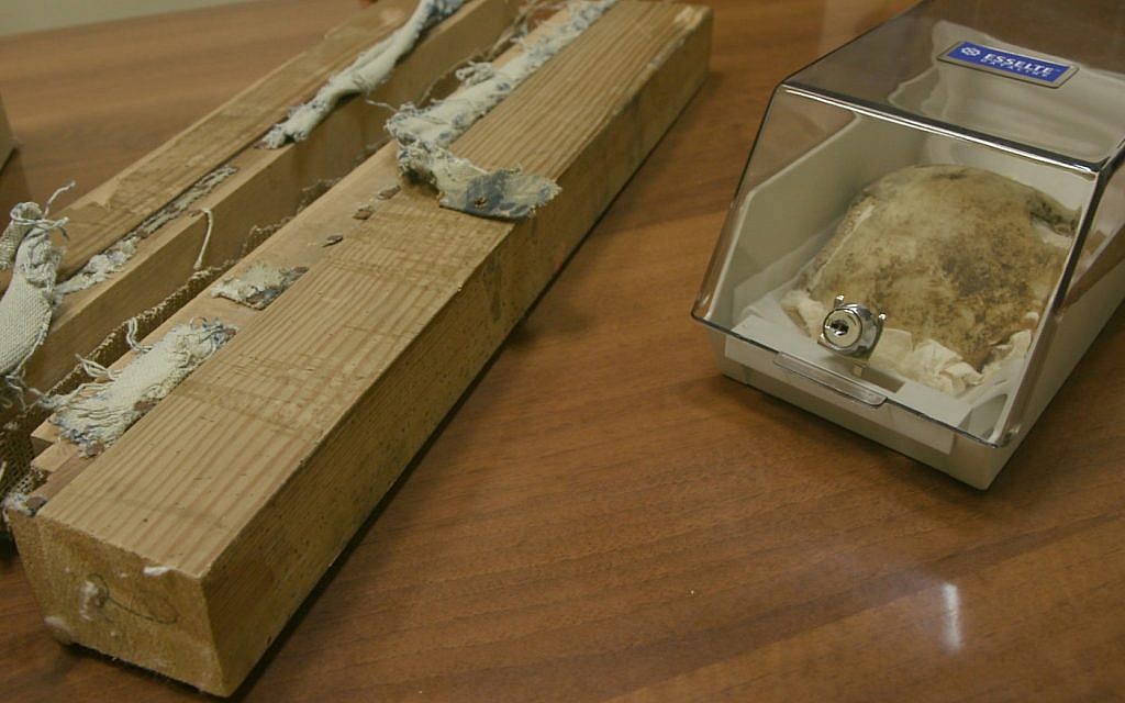 Putin grants authors partial access to secret Soviet archives on Hitler ...