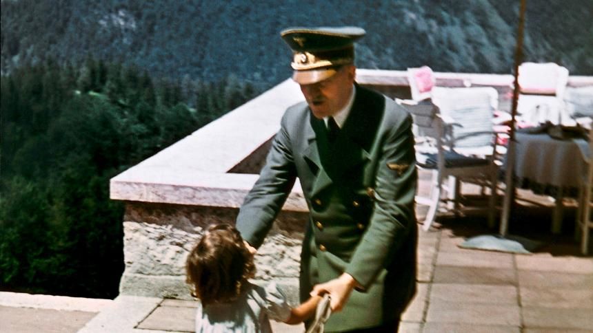 We knew nothing: Hitler personal staff claim they were in the dark on ...