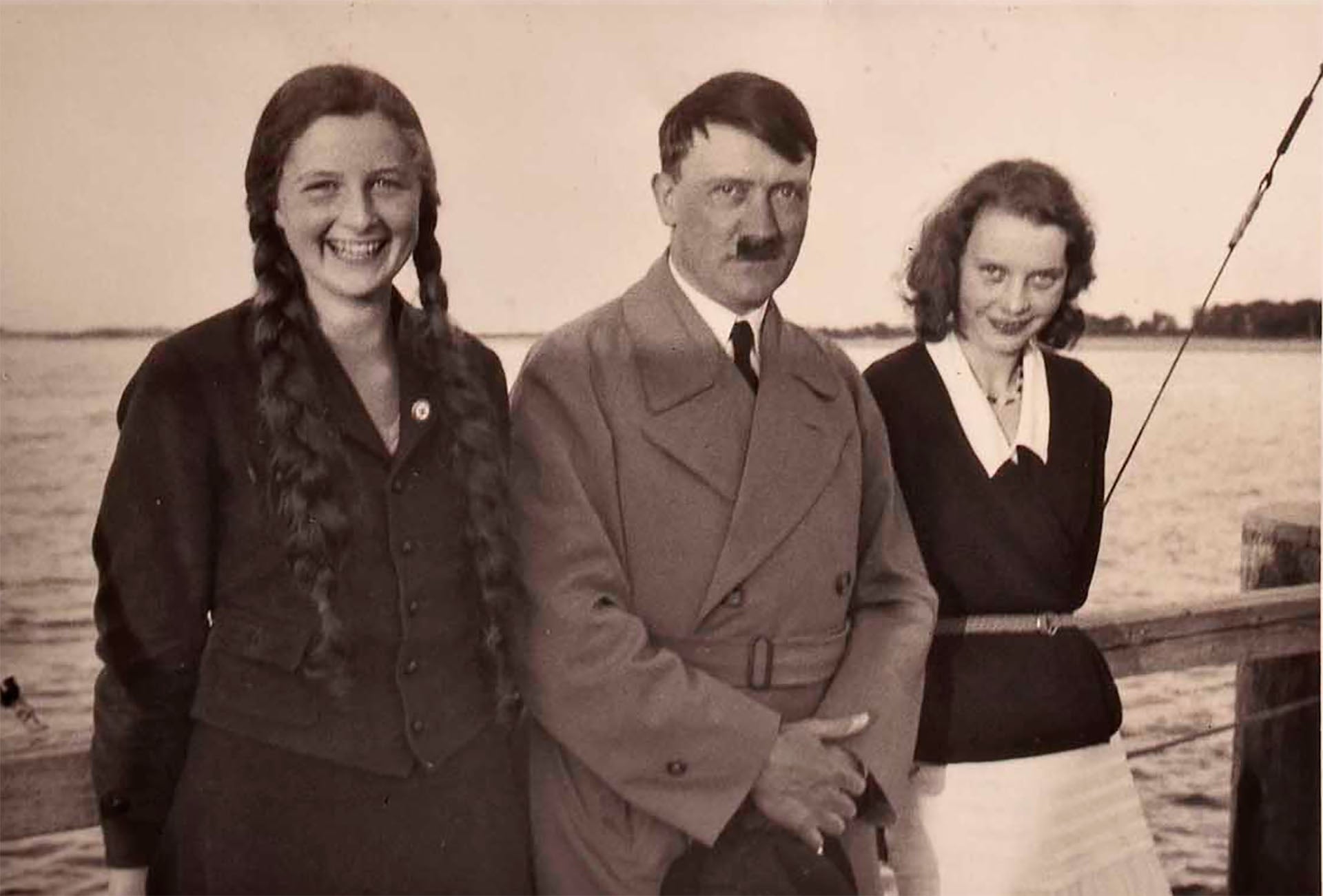 We knew nothing: Hitler personal staff claim they were in the dark on ...