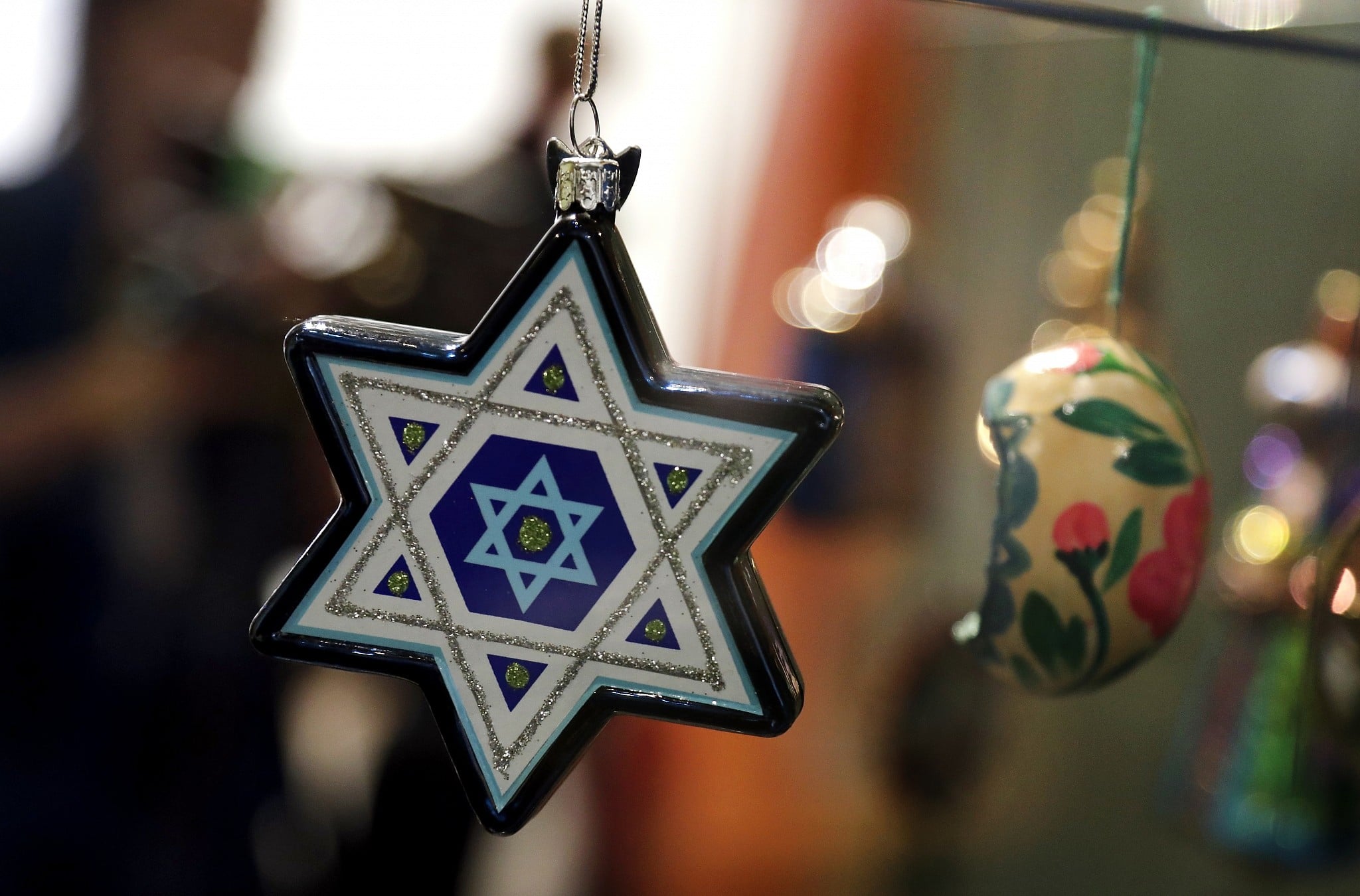 Christmas swastikas: German museum views ornaments over time | The ...