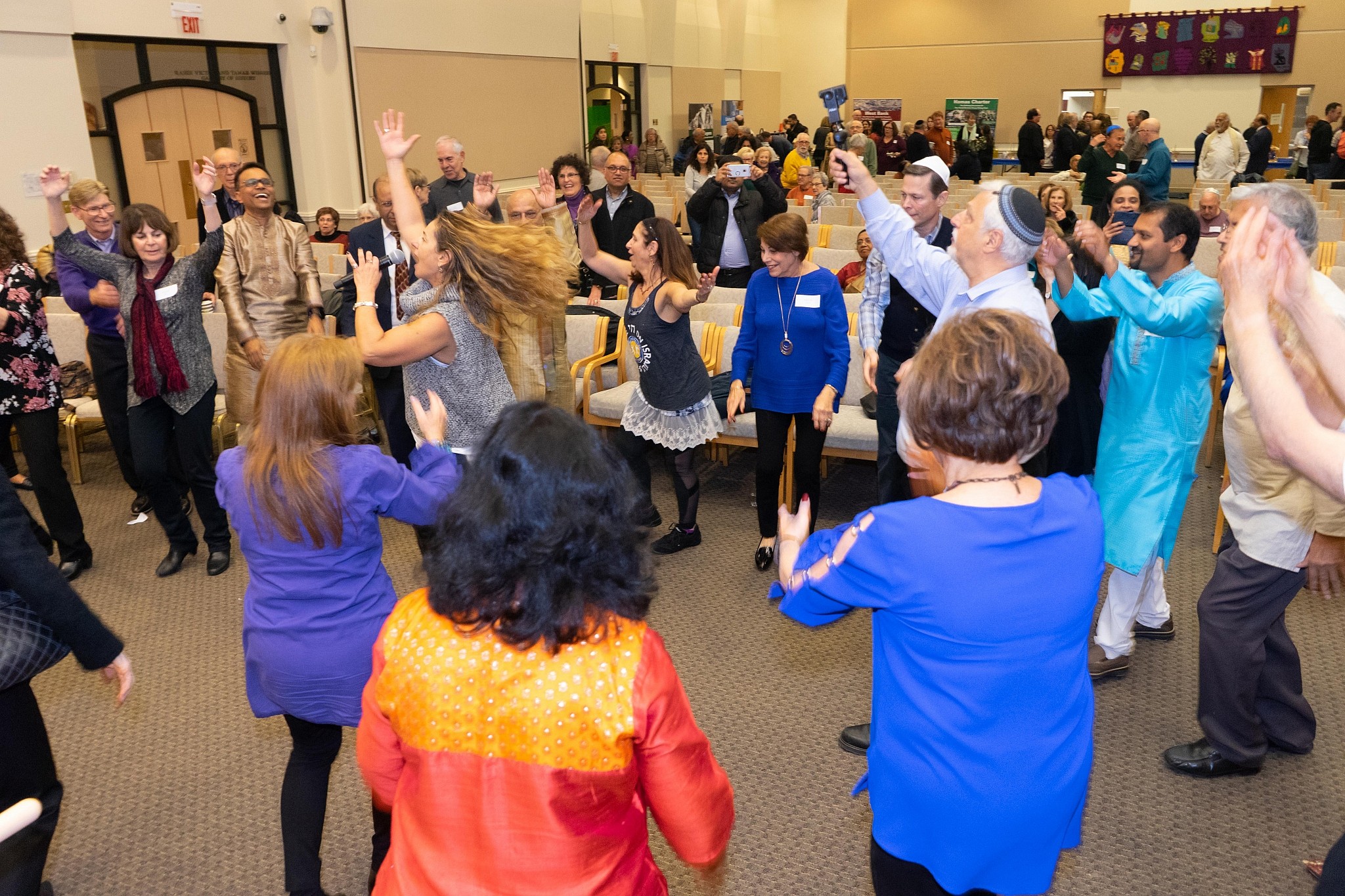 Two holidays, one theme: Hindus, Jews celebrate joint festival of ...