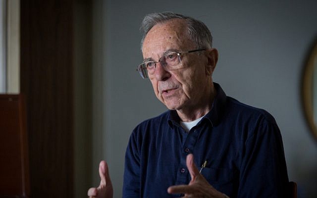 Thousands mourn 'great leader' as 3-time defense minister Moshe Arens ...