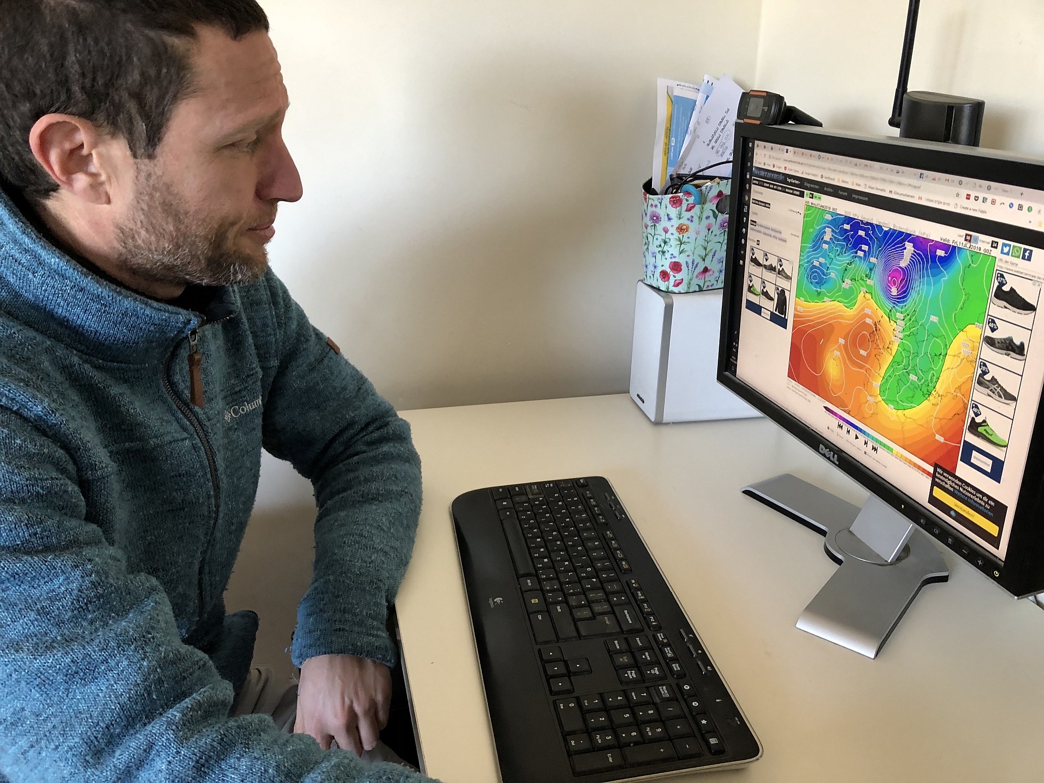 In Jerusalem, a legendary weatherman brings a warm touch to frigid ...