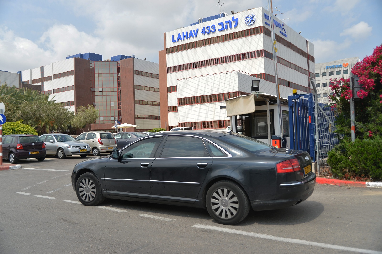Claiming investigation lacked authority, PM's lawyers ask for charges ...