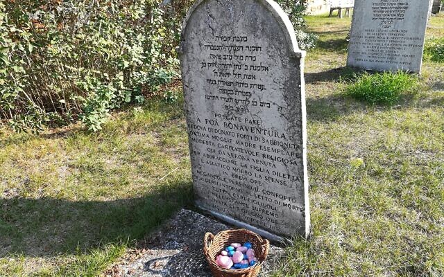 In Italy, a good Samaritan restores a Jewish cemetery abandoned for ...