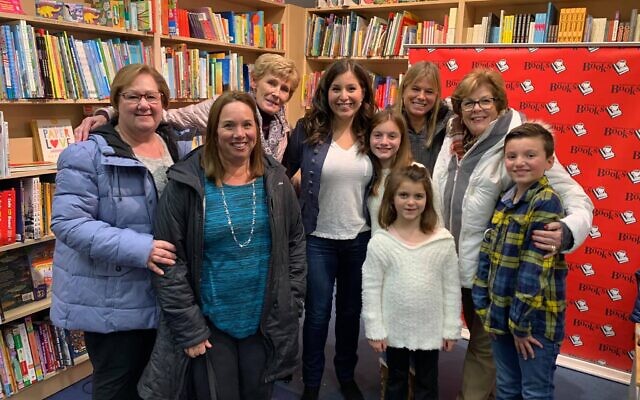 Mimi Lemay wants you to understand the reality of raising a trans son ...