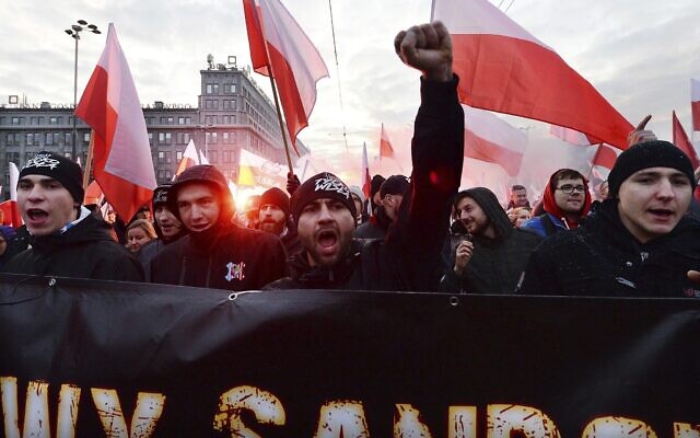 Tens of thousands join far-right Independence Day march in Poland | The ...