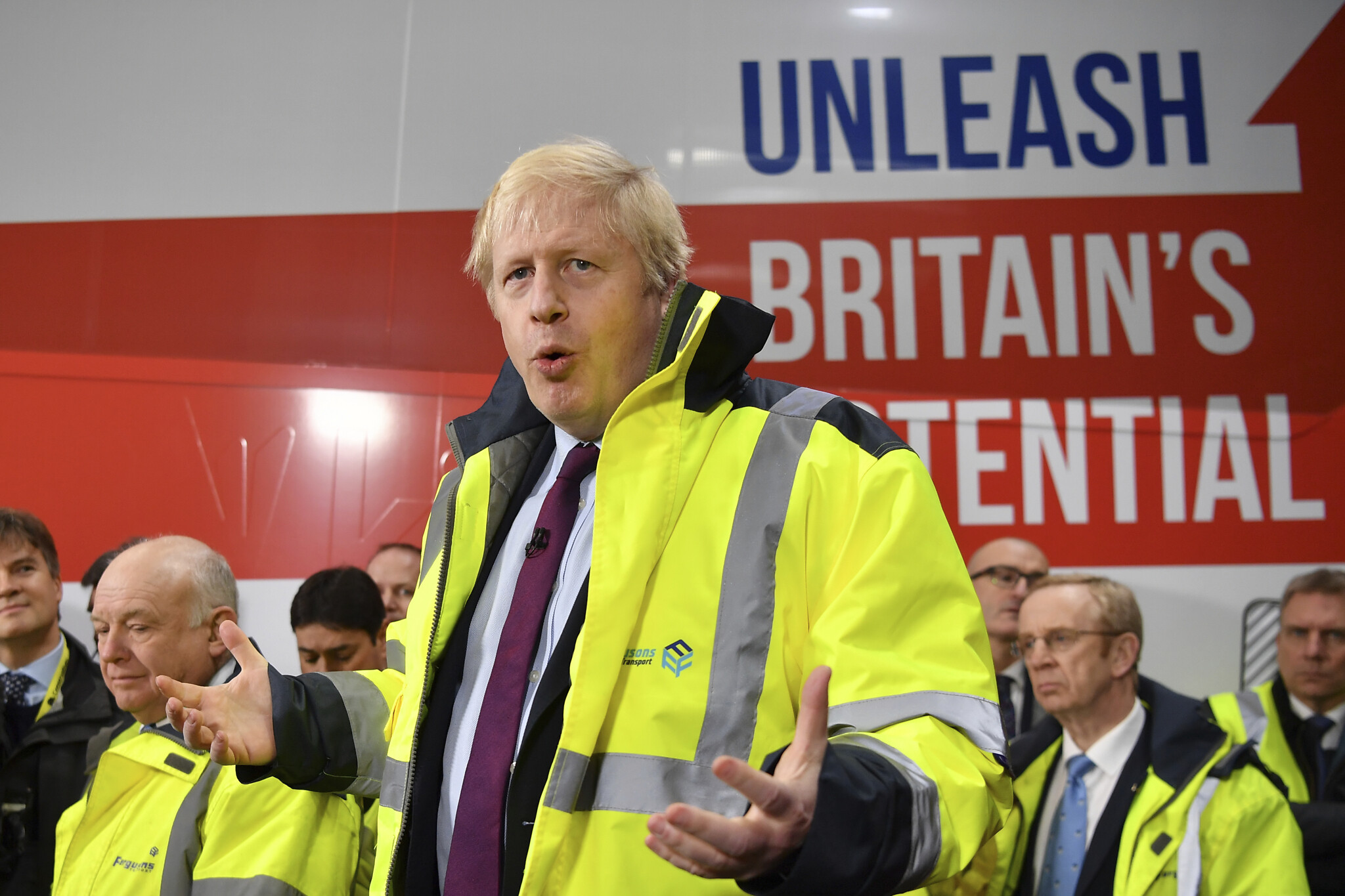 Candidates hit streets as UK campaign enters final stretch | The Times ...