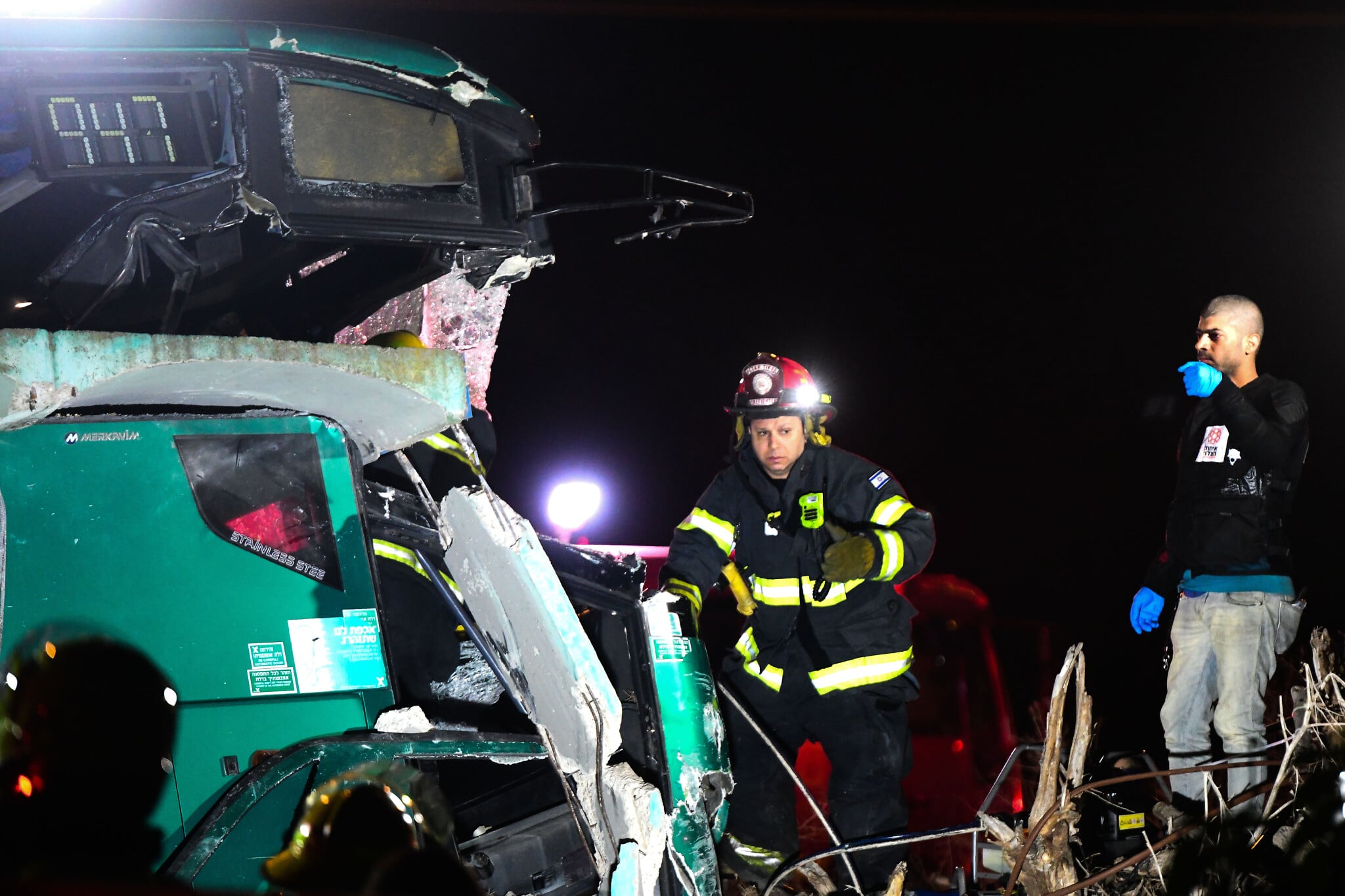 4 killed, 14 injured as bus plows into bus stop near Ben Gurion Airport ...
