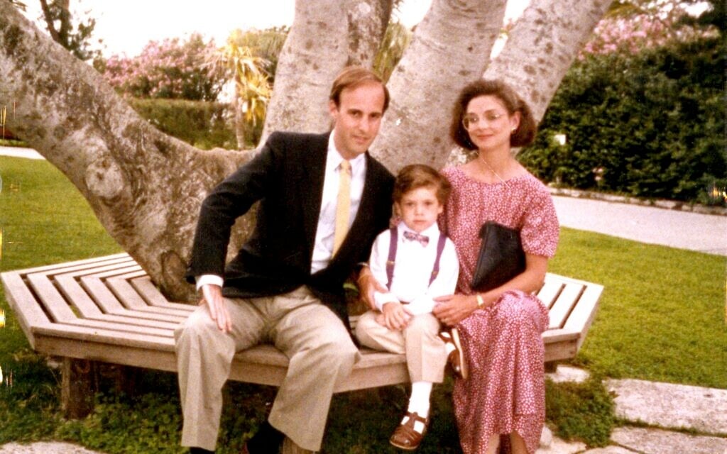 Former Obama speechwriter exposes his family's post-Holocaust trauma ...