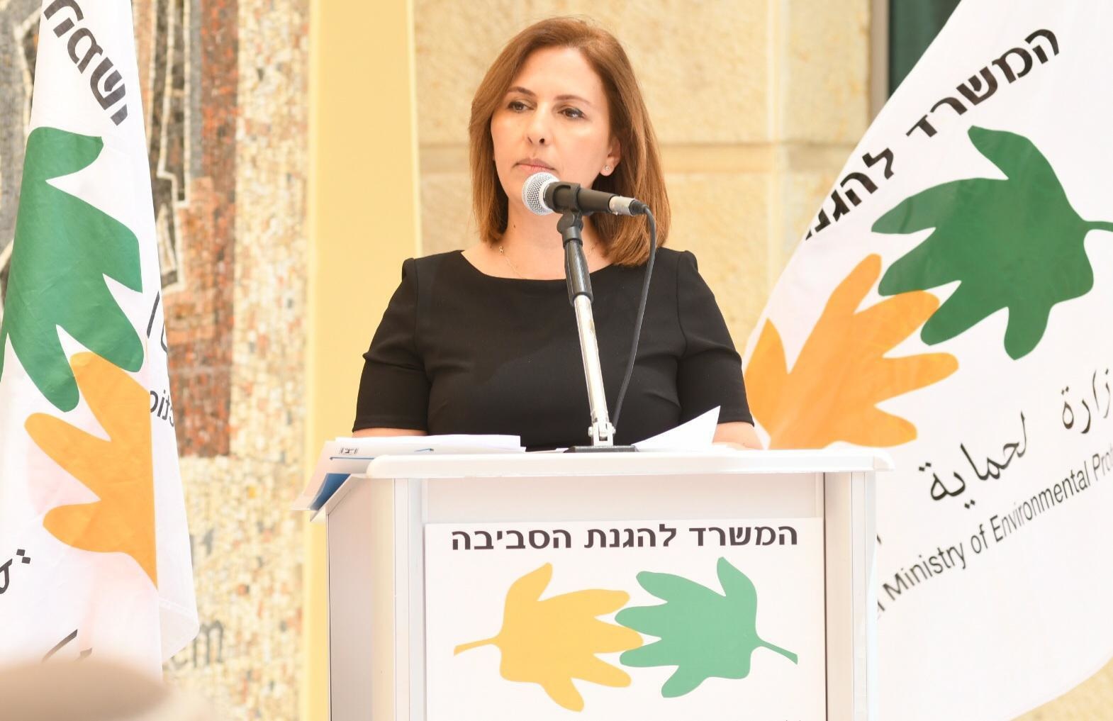 Joint List leader catches COVID-19, warns it's 'real and dangerous ...