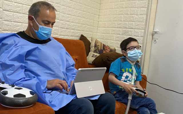 Microsoft, Israel's Alyn adapt Xbox to help kids with disabilities get ...