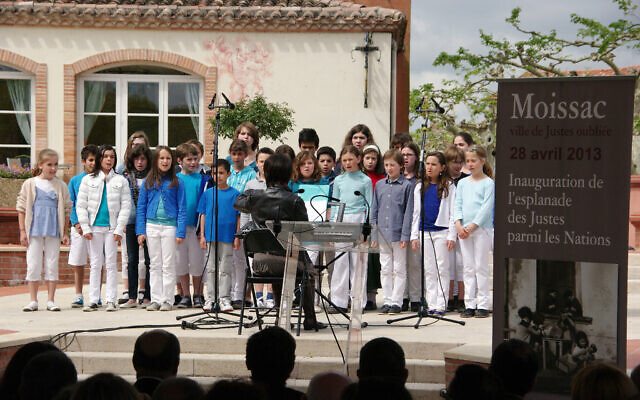 French town that saved Jews elects mayor from party founded by ...