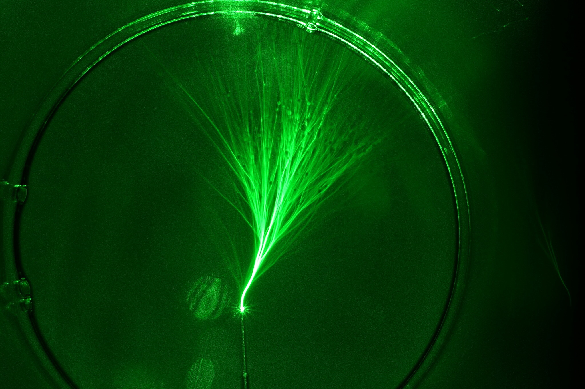 Blowing bubbles, Israeli physicists accidentally make breakthrough on ...