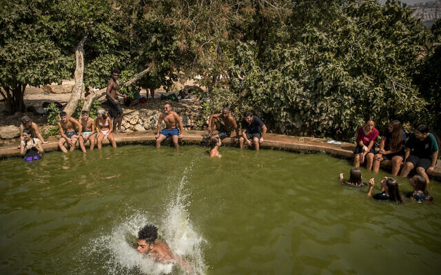 Sweltering Israel cranks up A/C, setting new electricity use record ...