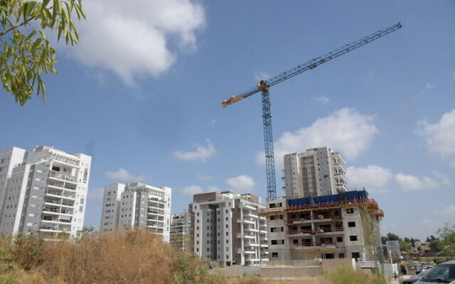 Data shows bounce-back in housing market over summer, improving on 2019 ...