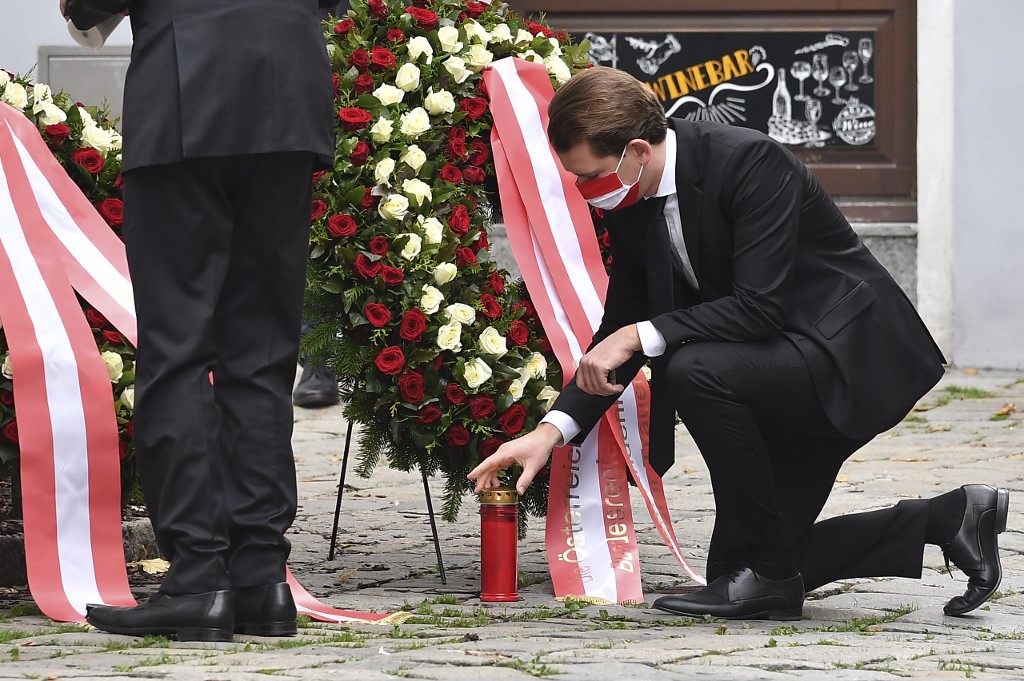 Vienna terrorist likely acted alone, 'fooled' de-radicalization program ...