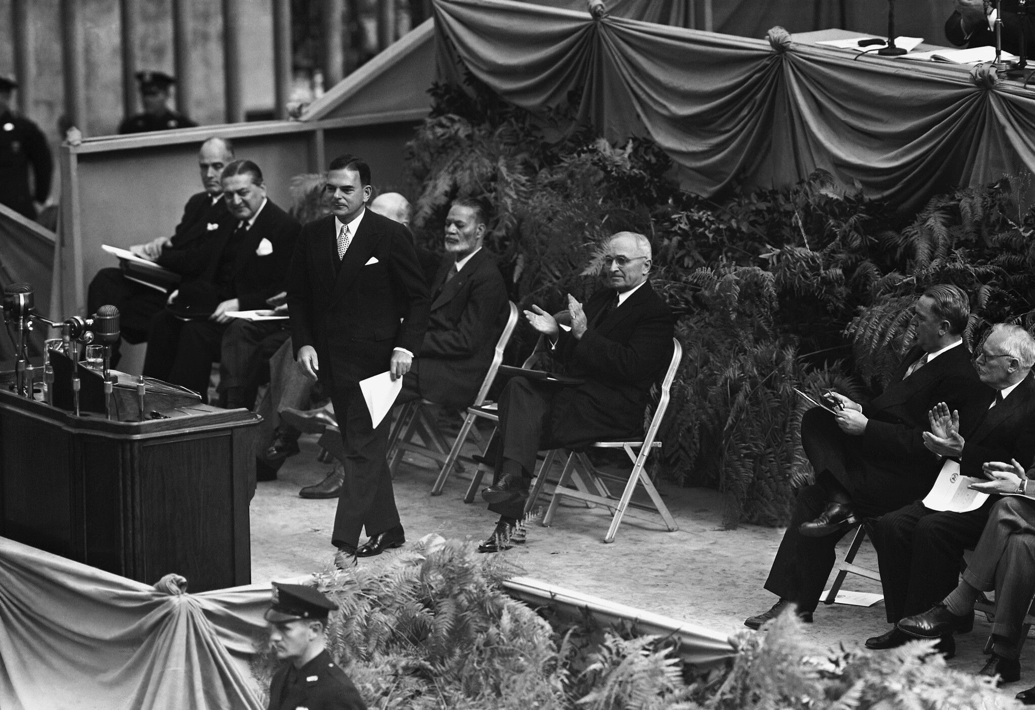 How a nascent Israel was a key issue in Truman's stunning 1948 election ...