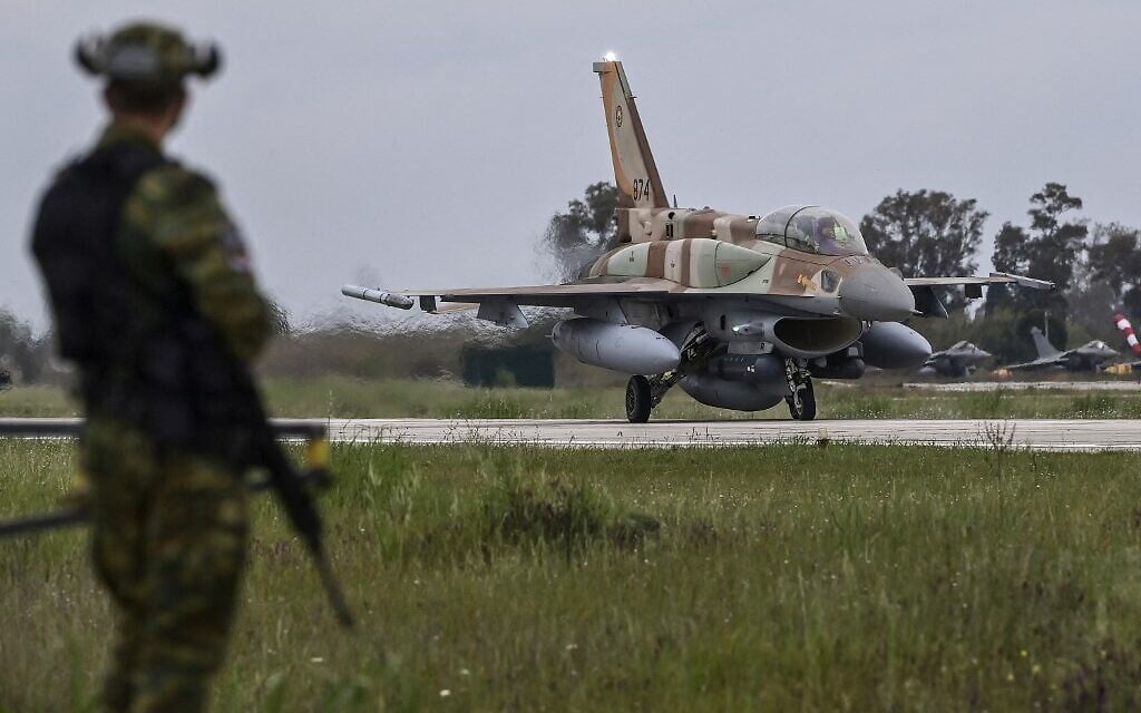 Israeli, UAE fighter jets fly together in large international exercise ...