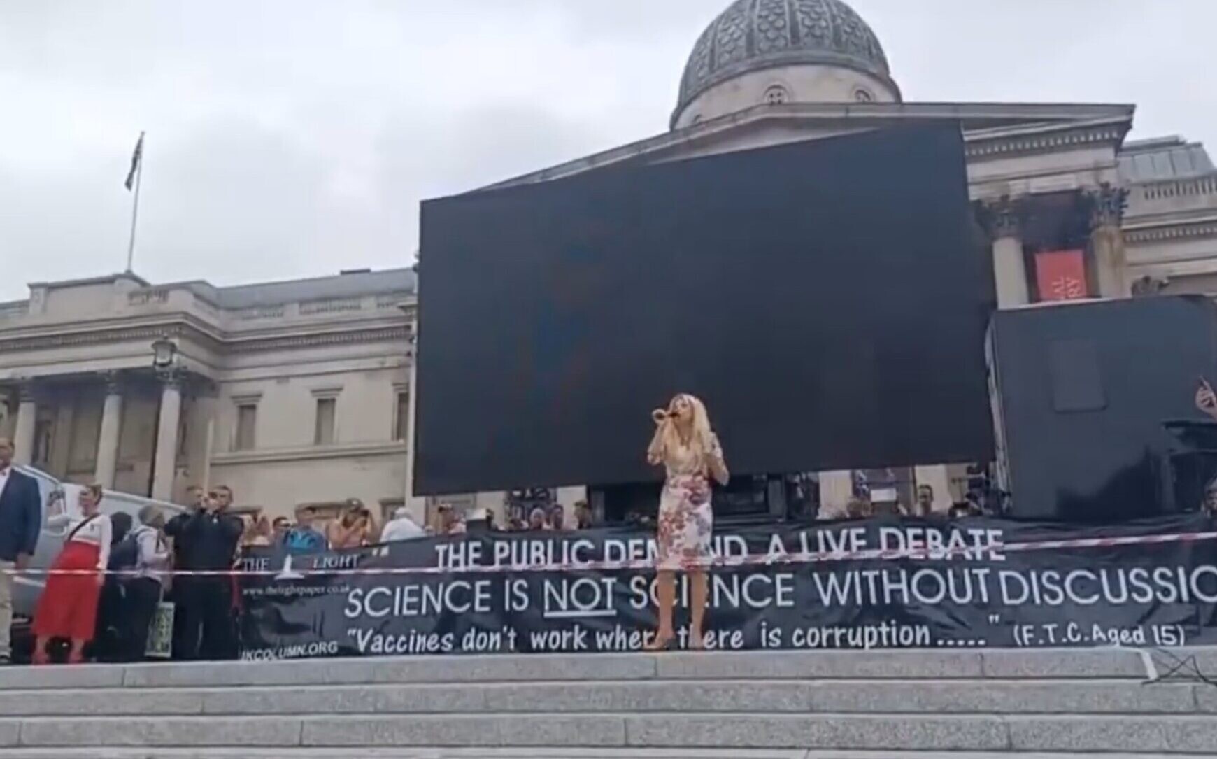 UK police probe anti-vaxxer for implying medics should be hanged like ...