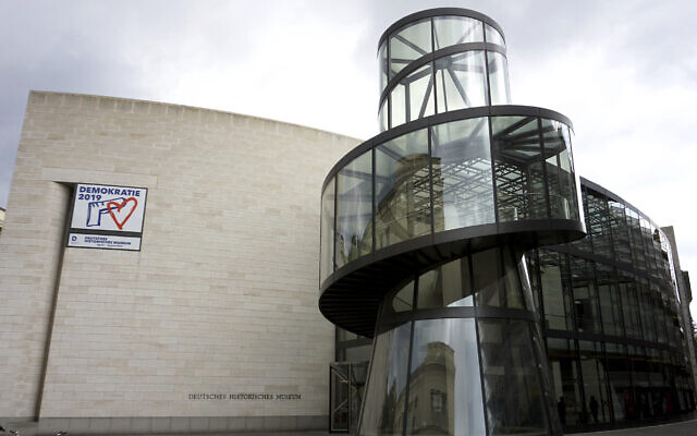 New Berlin exhibit showcases the post-war journeys of Nazi-era artists ...