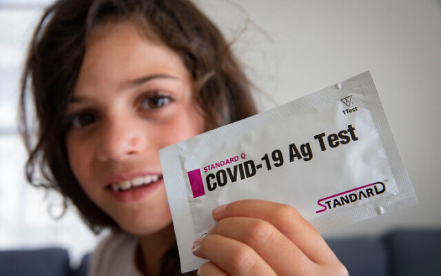 Israel hands every child a DIY virus test, in bold bid for safe school ...