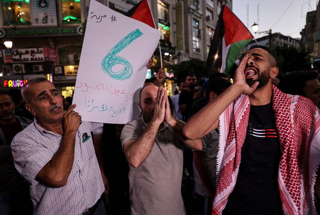 Ignoring 'pay-for-slay' reform, Ramallah court tells PA to reinstate ...