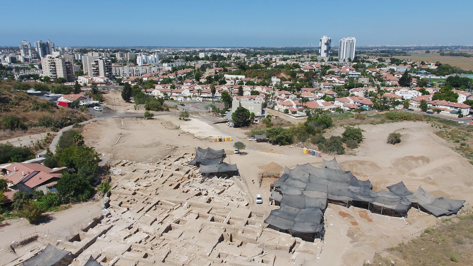 In first, Sanhedrin-era building found in Yavne, where sages fled ...