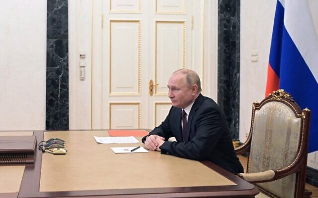 Putin urges Ukraine’s army to stage coup against country’s ‘neo-Nazi ...