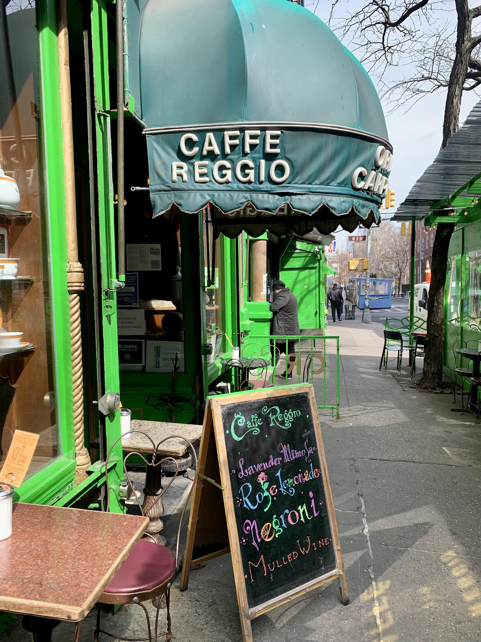 A guided tour of ‘Mrs. Maisel’ locations celebrates 1950s NYC | The ...