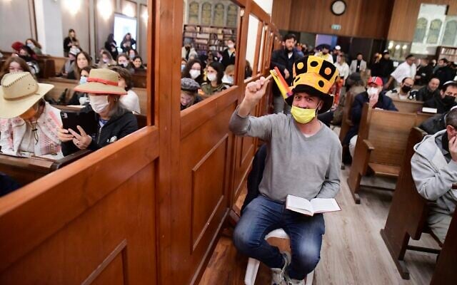 Municipalities, rabbis urge refraining from loud noise during Purim ...