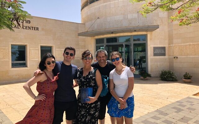 Celebrities should visit Israel, says Hollywood philanthropic couple ...