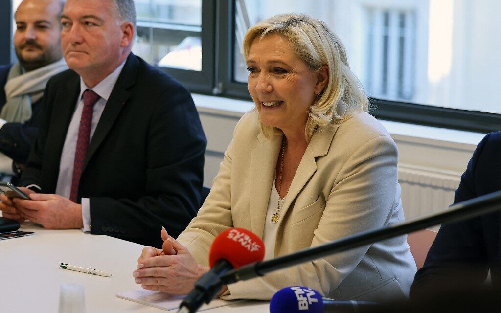 Fears Le Pen could ban ritual slaughter unite French Jews, Muslims ...