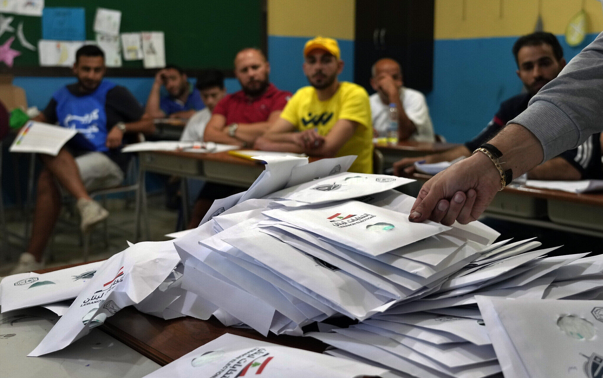 Hezbollah-led bloc loses parliamentary majority, full Lebanese election ...
