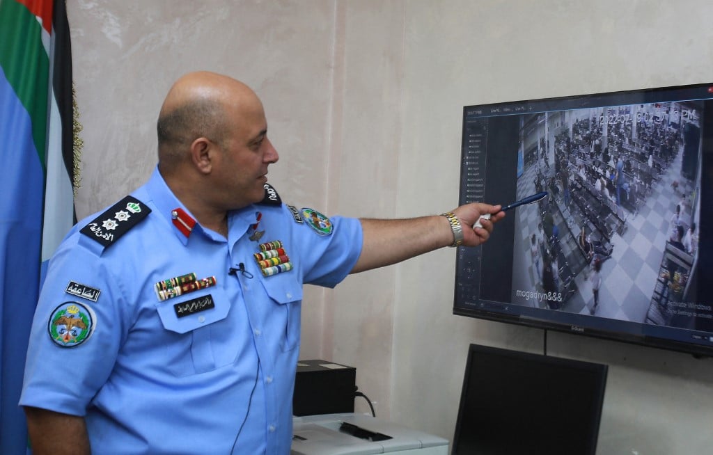 Jordan says crowding at Allenby crossing 'unprecedented,' Israel to ...