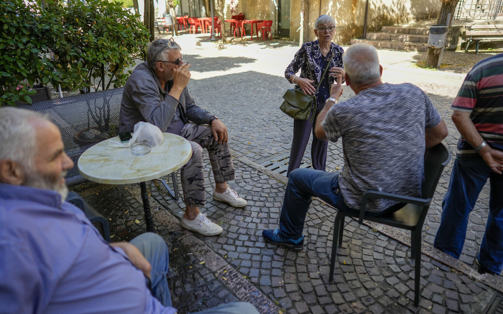 US rabbi revives Italian hamlet by restoring Jewish roots, bringing ...