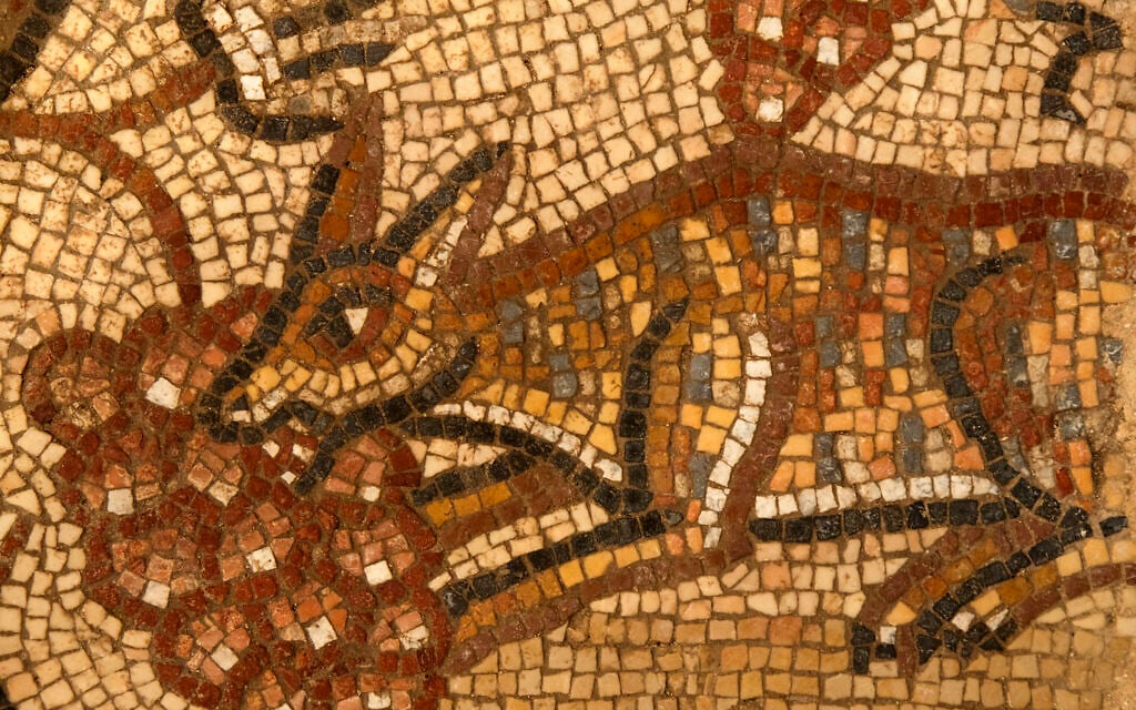 In vivid color: 1,500-year-old Huqoq mosaic depicts Samson, animals ...