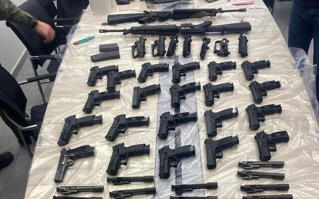 Israeli forces foil gun-smuggling from Jordan, seize dozens of weapons ...