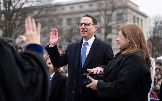 New Pennsylvania governor Josh Shapiro takes oath of office on Hebrew ...