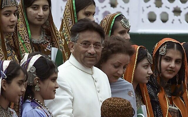 Pervez Musharraf, Pakistan martial ruler who backed US in Afghanistan ...