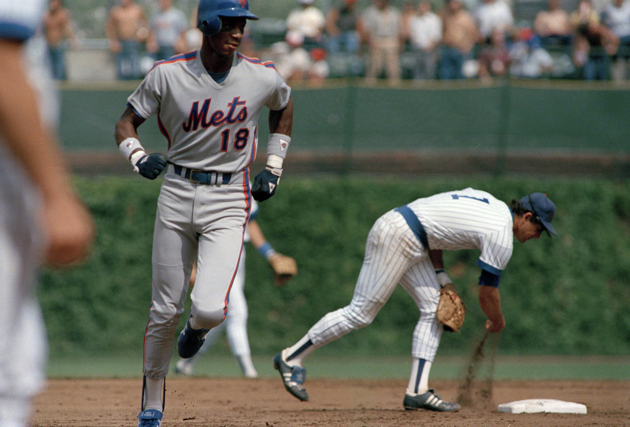 Ex-MLB star Strawberry, in new career as a preacher, to headline pro ...