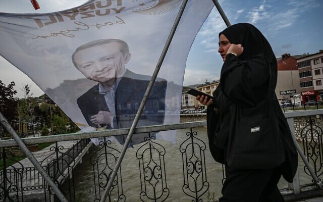 Erdogan is 'family' in Turkey's conservative heartland | The Times of ...