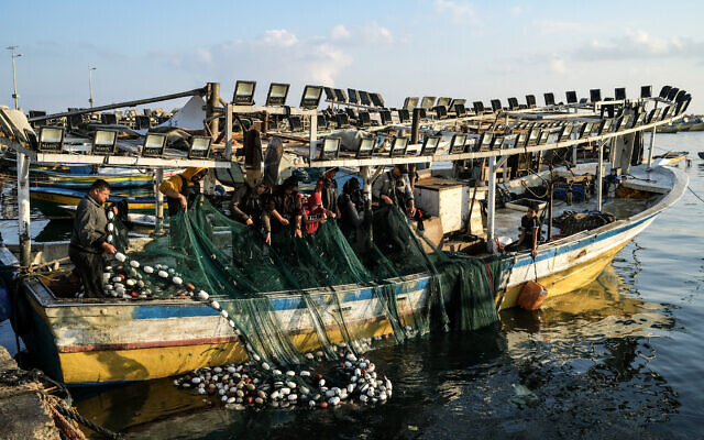 After Haifa court order, Israel returns boat it took from Gazan ...