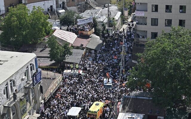 Tens of thousands of Israeli pilgrims head to Ukraine to mark Jewish ...